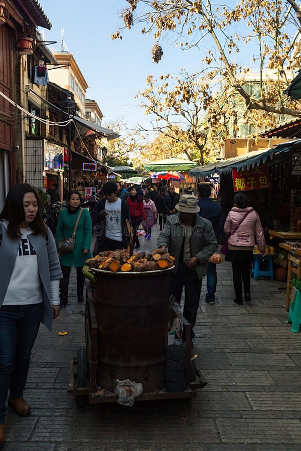 Flowers and Birds Market of Kunming Editorial Image - Image of ...