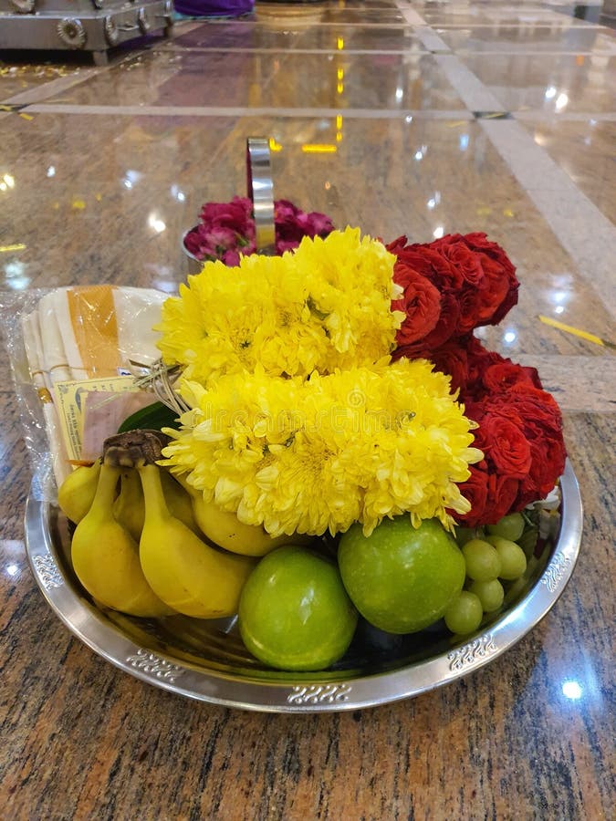 Flowers in garlen stock image. Image of produce, meal - 241263571