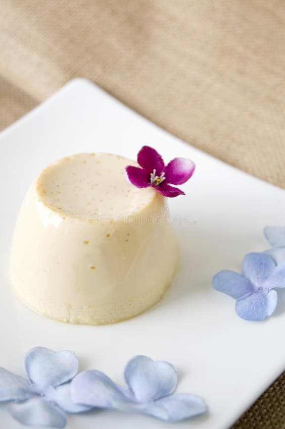 Flowers on pudding stock image. Image of party, style - 38633661