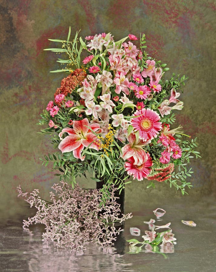 Flowers in vase stock image. Image of blooming, vase, natural - 5069655