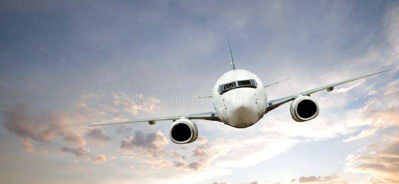 Flugzeug-Flug stockfoto. Bild von luftfahrt, verkehrsflugzeug - 3369794
