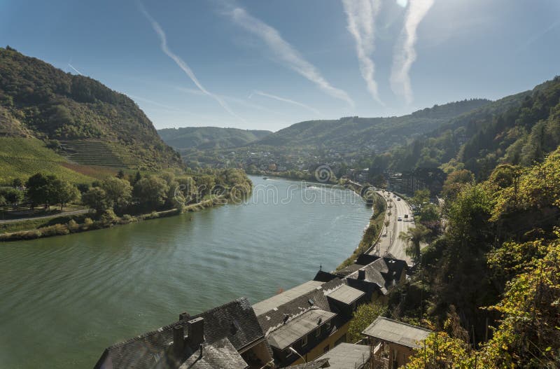 Fluss Mosel, Deutschland stockfoto. Bild von region - 129920804