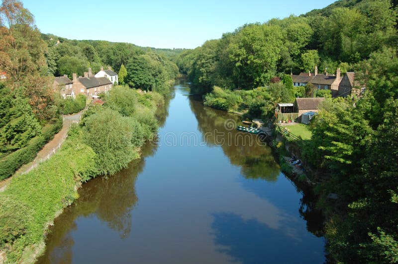 Der Fluss Severn Bei Ironbridge, Shropshire Stockbild - Bild von bogen ...