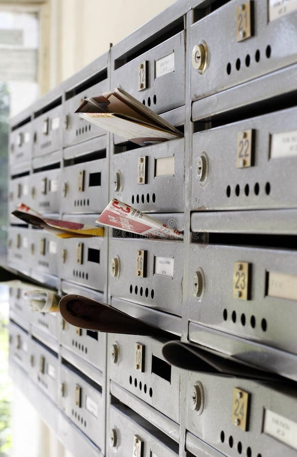 Flyers and brochures editorial stock image. Image of mailboxes - 25144884