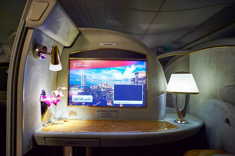 Flygbuss a380 redaktionell arkivfoto. Bild av luftvägar - 102946203