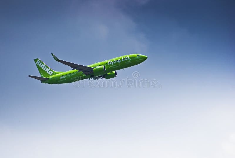 Flying 101 - Kulula Air - ZS-ZWP Editorial Photography - Image of ...