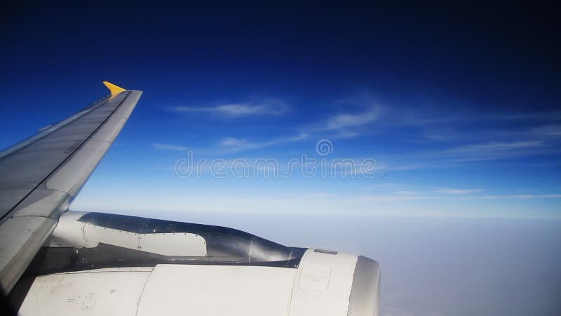 Airliner At Cruising Altitude Stock Video - Video of mode, cruising ...