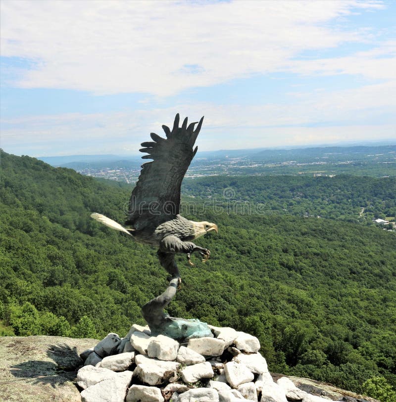 Flying eagle statue stock image. Image of flying, eagle - 122855311