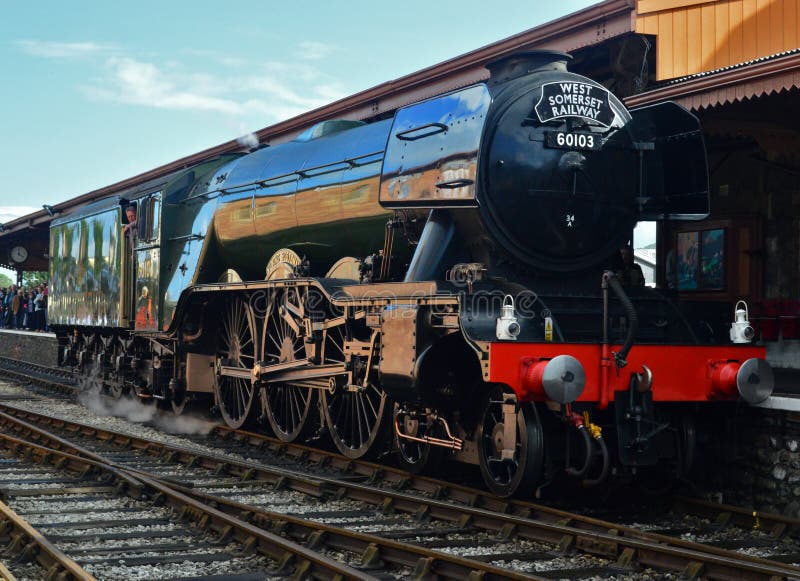 Steam Engine - Flying Scotsman Waiting at Minehead Station Editorial ...
