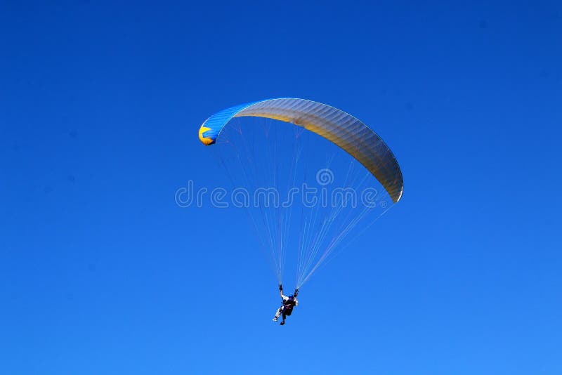 Flying on the wing editorial image. Image of rocks, wing - 78267005