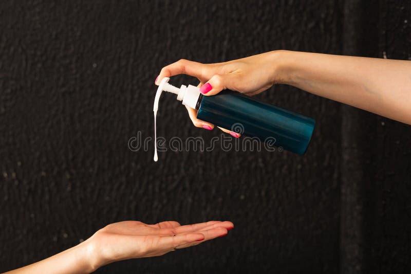 Foaming Hand Soap for Washing. Applying Shampoo from Dispenser Stock ...