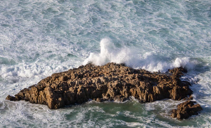 Sea, foam, waves and rocks stock image. Image of breakaway - 240716667