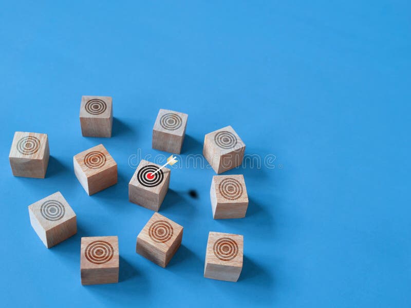 Focus on the Main Target or Goal, Life Business Education and Self ...