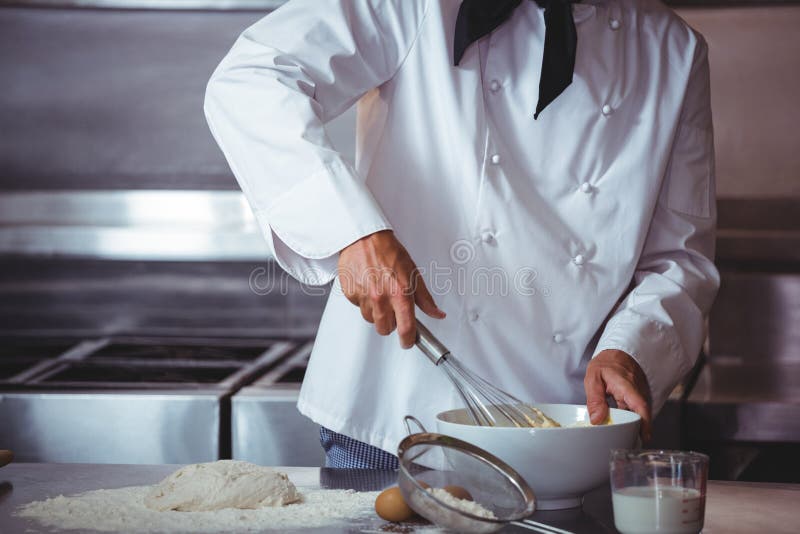 Focused Chef Preparing a Cake Stock Image - Image of bowl, catering ...