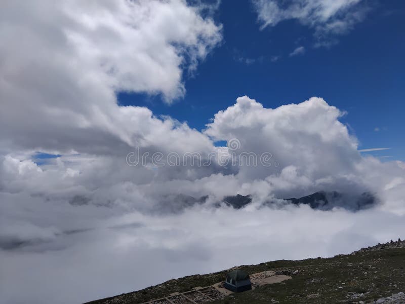 Foggy Mountain Granite Top. Stock Image - Image of travell, hike: 357247959
