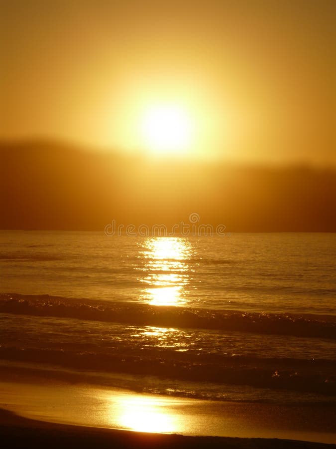 Foggy sunset stock photo. Image of colorfull, hawaiian - 27915492