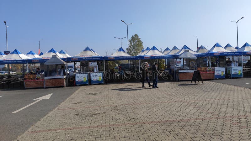 Foire d'automne Bucarest photographie éditorial. Image du automne ...