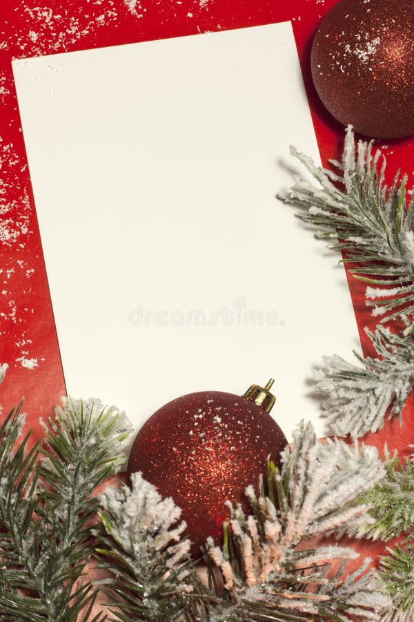 Folha De Papel Do Natal E Baubles Foto de Stock - Imagem de abeto ...