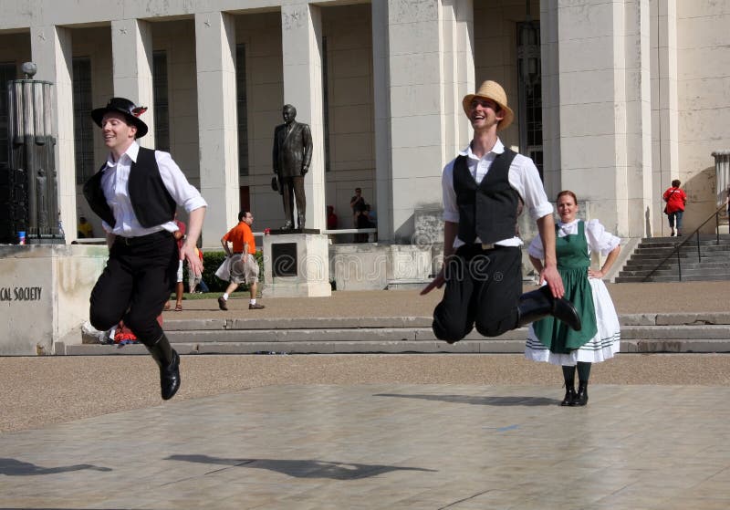 Folk dance editorial photography. Image of culture, woman - 28039667