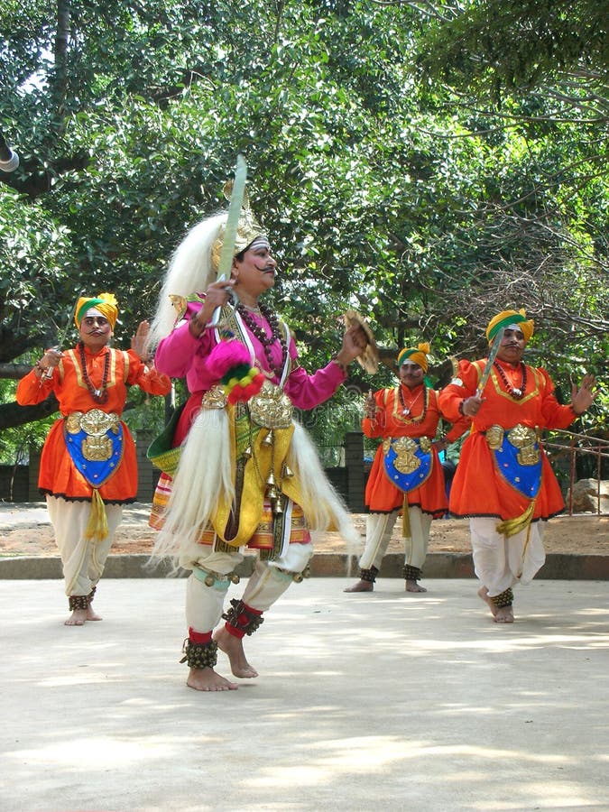 Folk Dance of India editorial image. Image of group, unique - 8077915