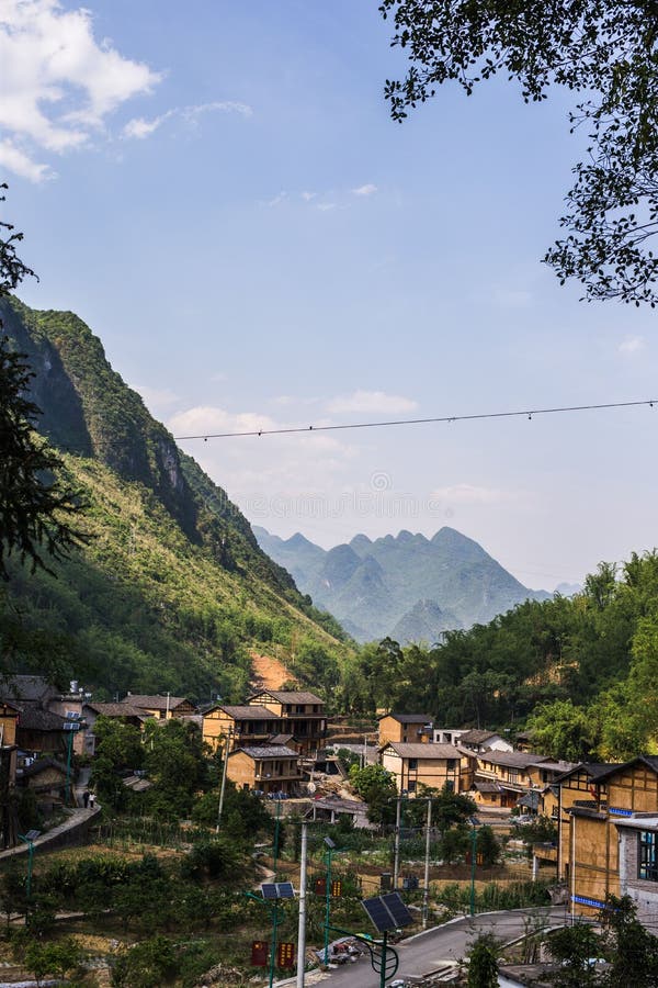 Folk Houses in Yunnan, China Stock Photo - Image of yunnan, trees ...