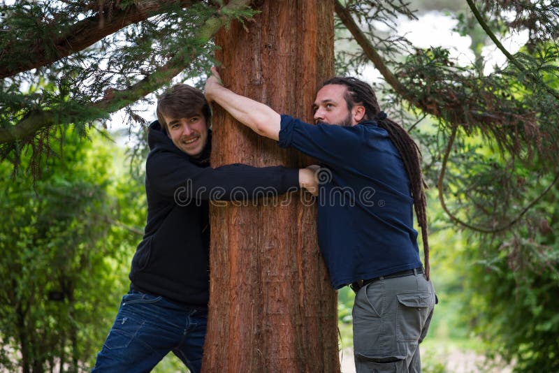 Människor Som Kramar I En Cirkel Ger Stöd Och Psykisk Hjälp Vid ...
