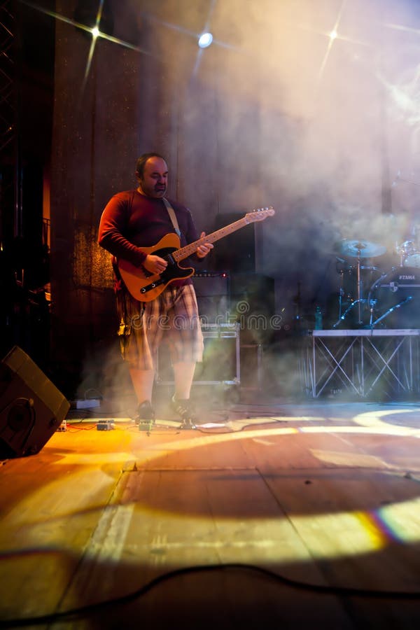 Folska and Foja concert editorial stock image. Image of illuminated ...