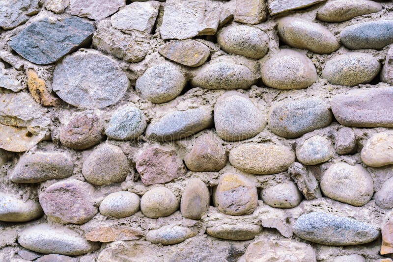 Pierre ronde naturelle image stock. Image du nature, instruction - 50911671