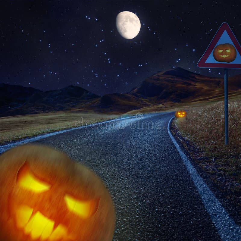 Fond De Nuit De Halloween Sur La Route Illustration Stock ...