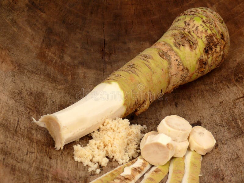 Fond de raifort sauvage image stock. Image du raifort - 19728389
