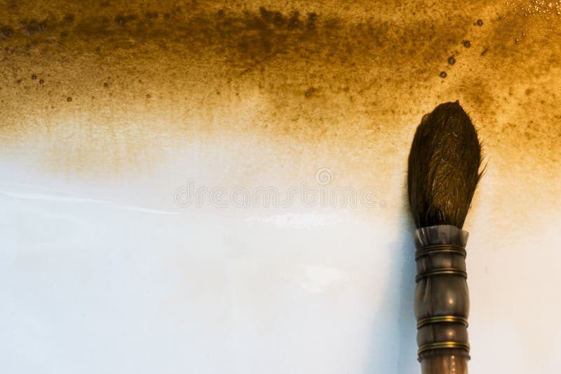 Fond Ocre Abstrait Photos Stock - Téléchargez 4,780 Photos libres de droits