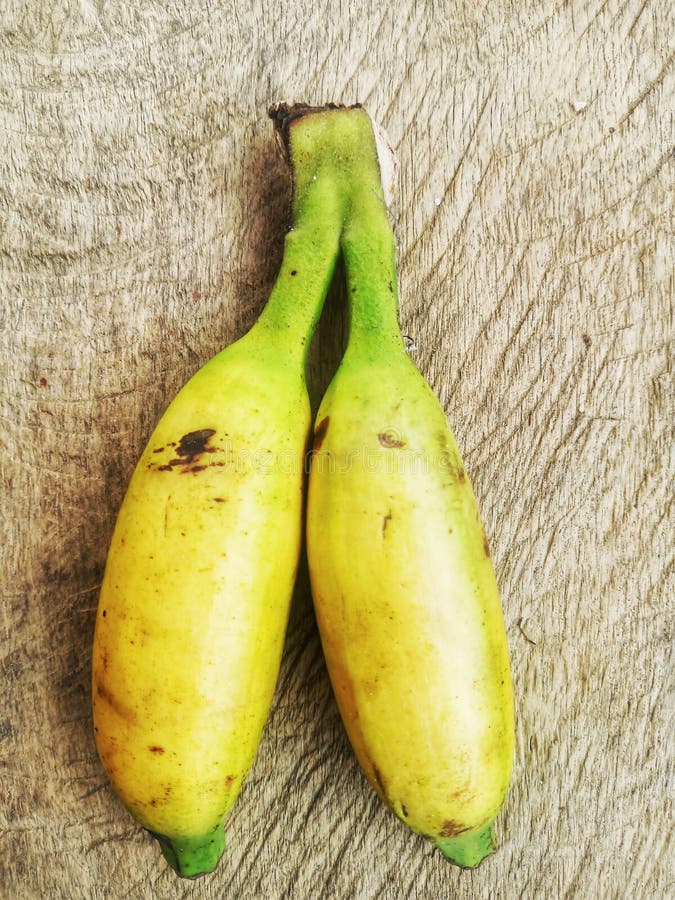 Fondo Amarillo De Barlin Maduro Imagen de archivo - Imagen de amarillo ...