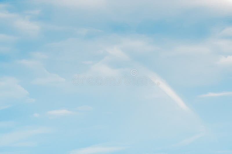 Fondo azul del cielo foto de archivo. Imagen de paisaje - 255187616