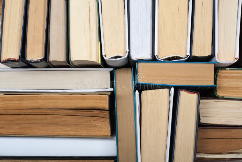 Fondo Dai Vecchi E Libri Usati Della Libro Con Copertina Rigida ...