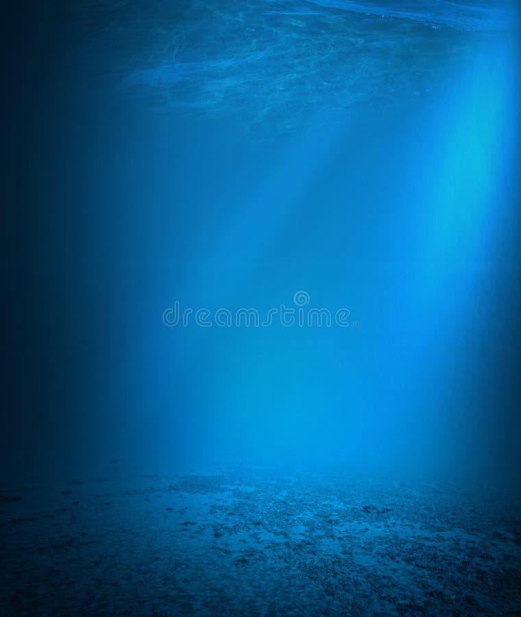 Fondo De Mar Azul Profundo Con Luz Solar Brillante Imagen de archivo ...