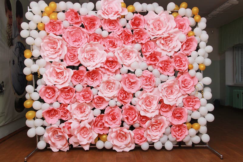 Fondo De Rosas Rosas Rosas Con Bolas Blancas Foto de archivo - Imagen ...