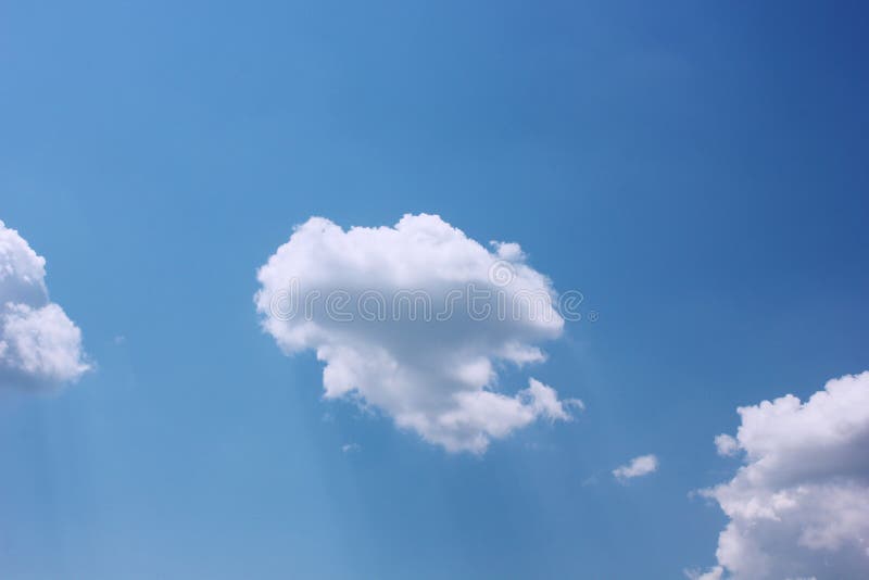 Fondo Del Cielo Con Las Nubes Imagen de archivo - Imagen de ...