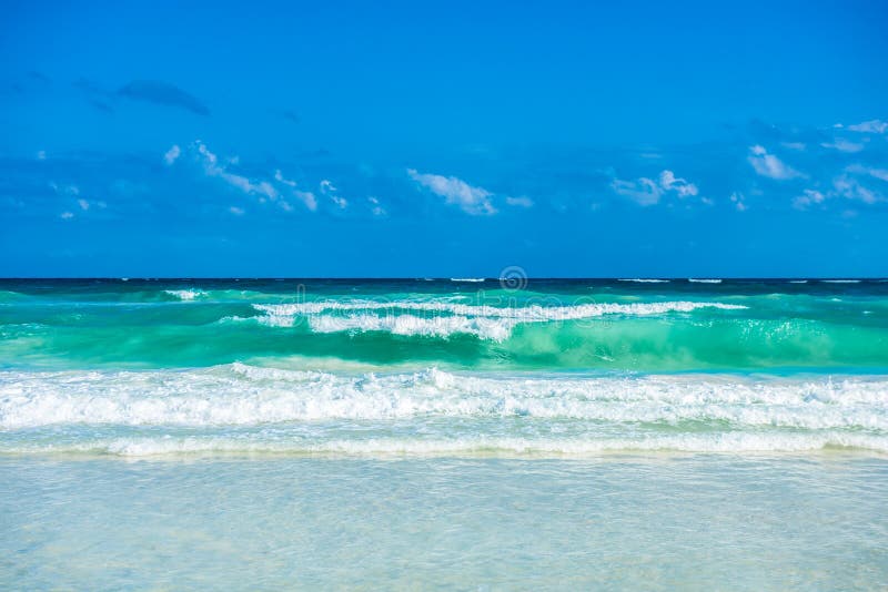 Fondo Horizontal Del Mar Y Del Cielo Azules Foto de archivo - Imagen de ...