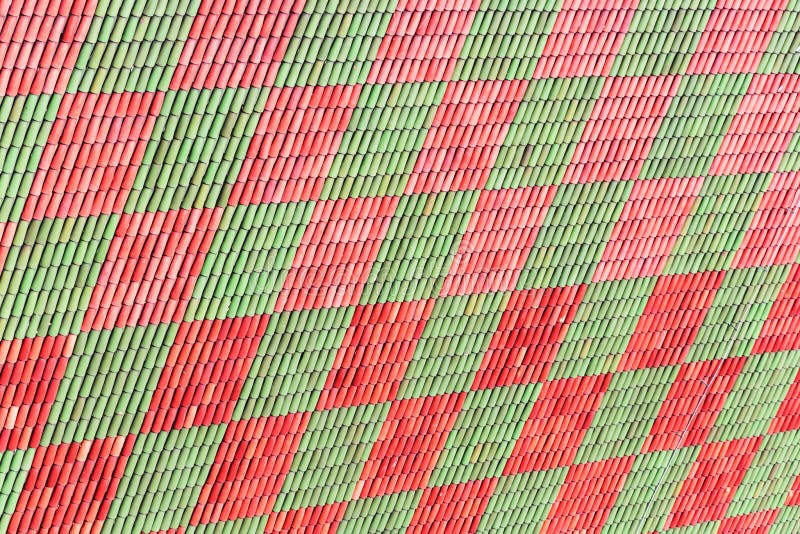 Fondo Rojo-verde stock de ilustración. Ilustración de cuadrados - 43805220