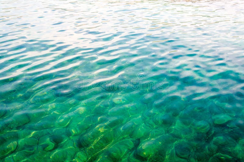 Fondo Subacqueo Del Mare Acqua Trasparente Blu Del Turchese Fotografia ...
