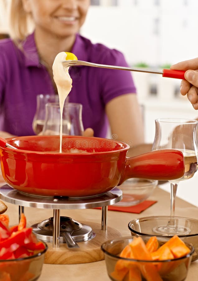 Fonduta Di Formaggio Del Primo Piano Fotografia Stock - Immagine di ...