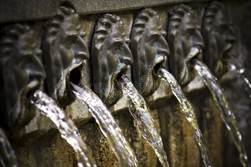 Fontain Picture. Image: 21012220