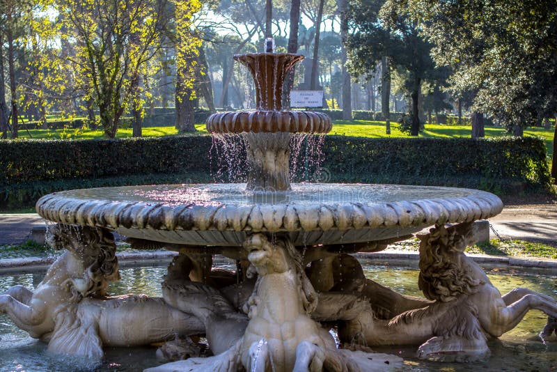 340 Photos de Villa Borghese Rome De Fontaine - Photos de stock ...