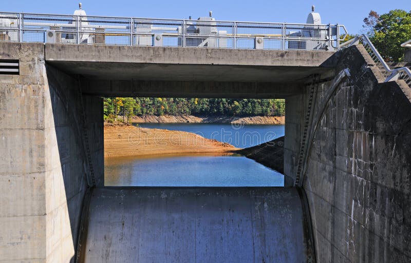 Fontana Lake and Dam stock photo. Image of power, carolina - 12592378