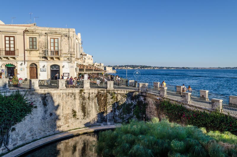 SIRACUSA ARETUSA immagine editoriale. Immagine di vecchio - 100639110