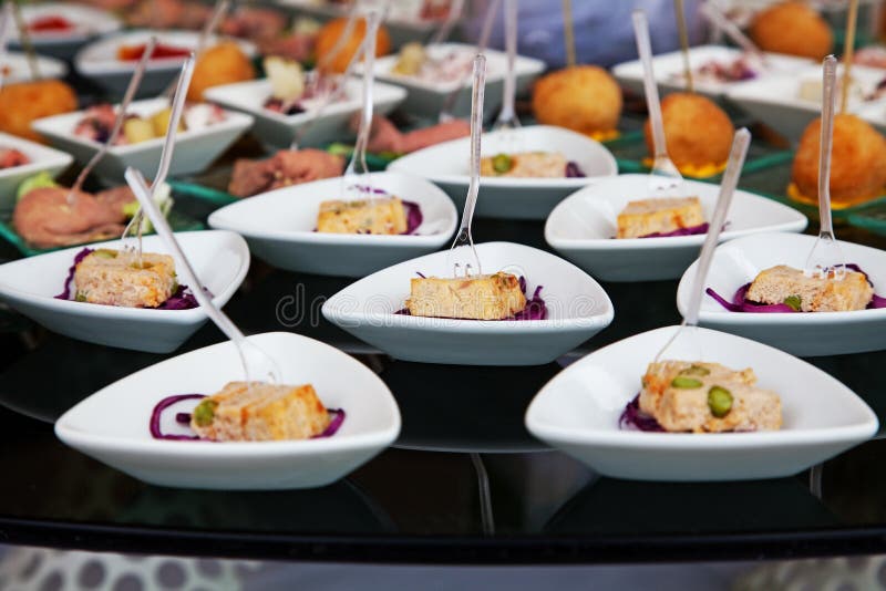 197,662 Cocktail Party Photos - Free & Royalty-Free Stock Photos from ...