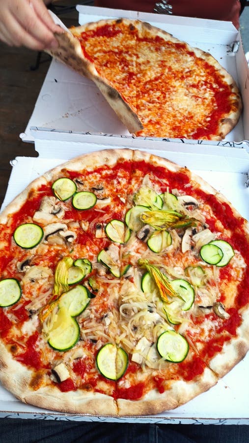 Food dish pizza good stock photo. Image of cuisine, dessert - 253686228