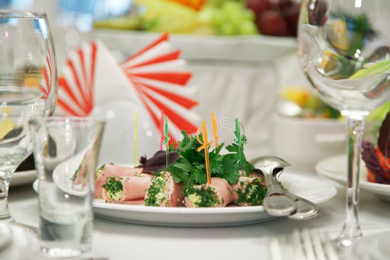 Food Restaurant Table Setting Stock Photo - Image of party, cutlery ...