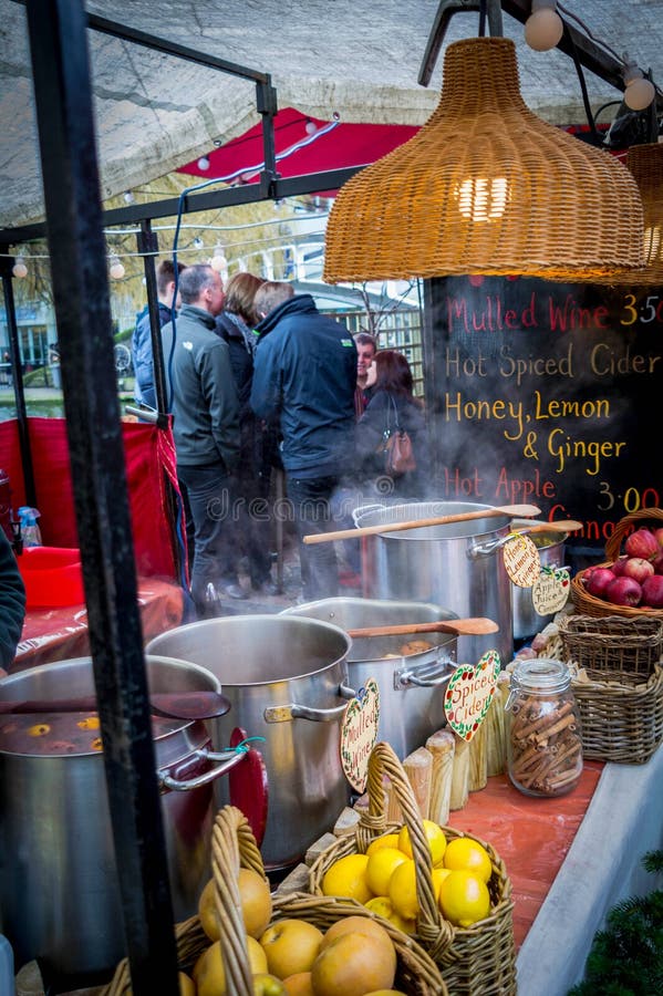 Food stand editorial stock photo. Image of london, food - 98499473
