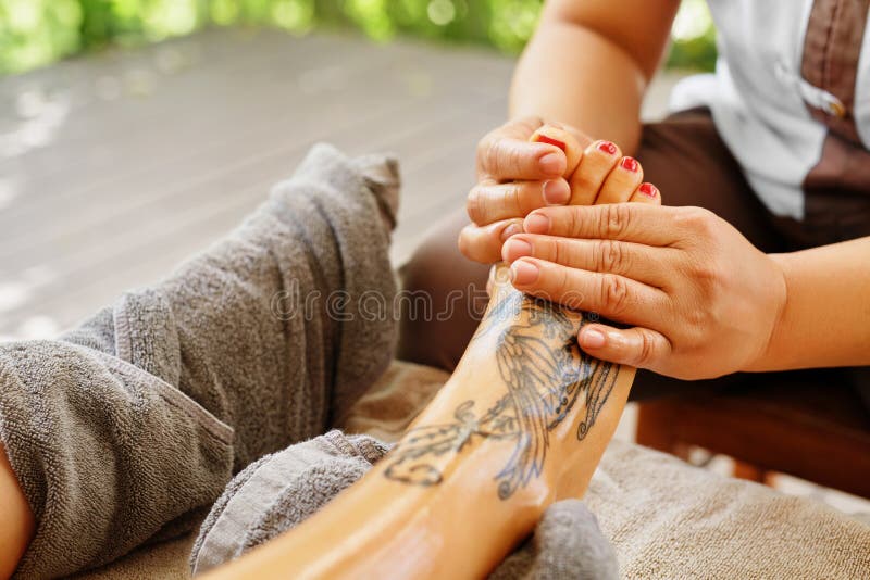 Foot Massage Body Skin Care Masseur Massaging Feet Spa Treatment